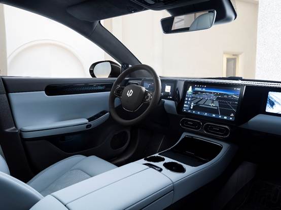 零跑与高通签署战略合作，将首批搭载新一代骁龙座舱（SA8295P）平台——上海热线汽车频道